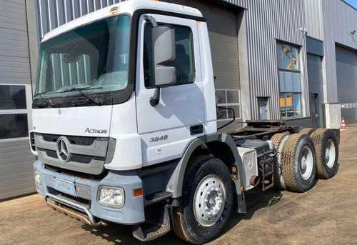 Pазбираем грузовик Mercedes-Benz Actros mpiii 2009