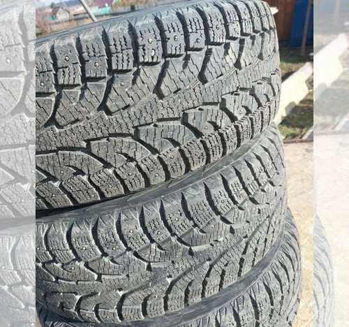 Hankook Winter I'Pike 225/55 R18