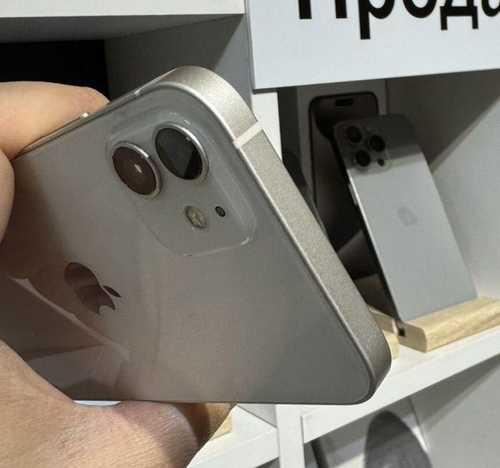 iPhone 12, 64 ГБ