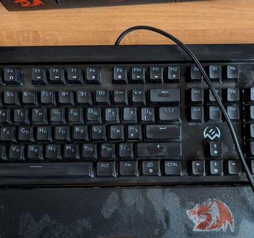 Игровая механическая клавиатура sven KB-G9500