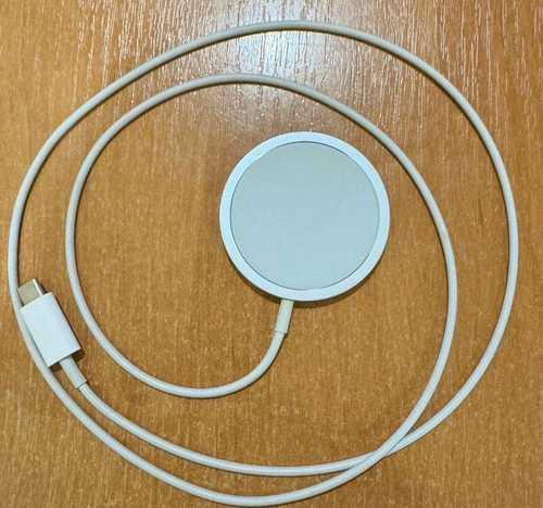 Беспроводная зарядка apple Magsafe оригинал