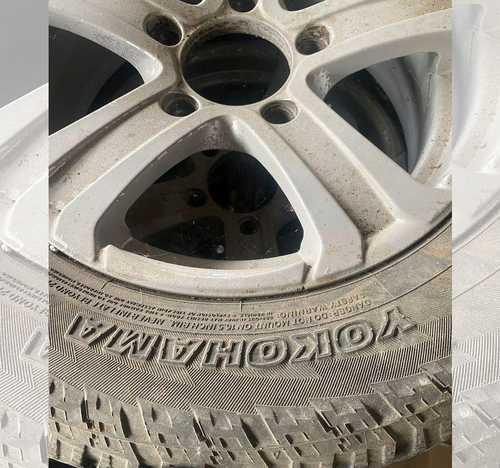 Yokohama Geolandar A/T G015 215/65 R16 98E