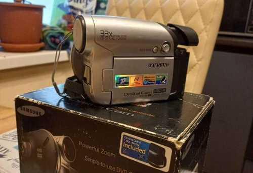 Видеокамера Samsung VP-DC161i