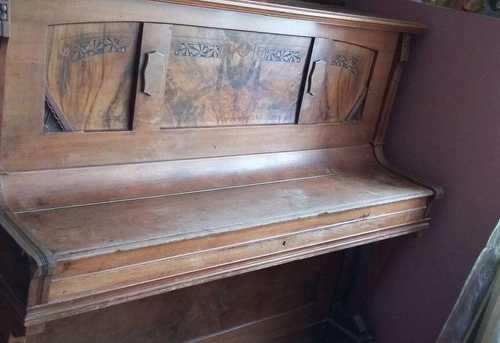 Продаю антикварное эксклюзивное пианино 19 век