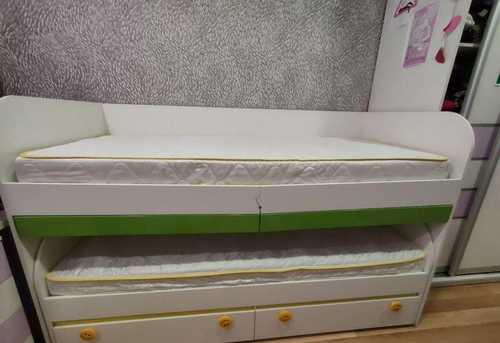Детская кровать двухъярусная