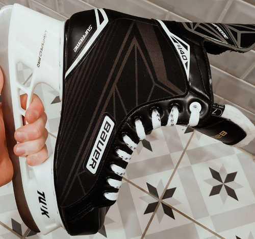 Хоккейные коньки bauer 41,5р CCM,graf,nike,reebok