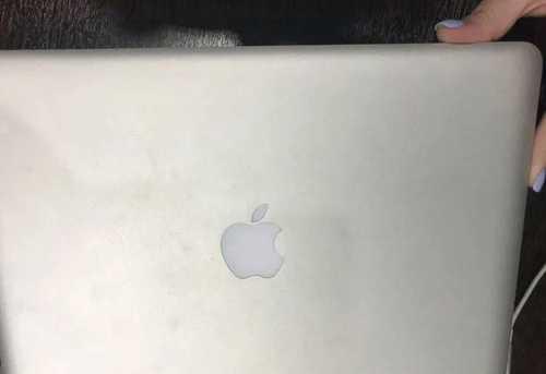 MacBook 13 (2010), 250 ГБ, Core 2 Duo, 2.4 ГГц, RAM 4 ГБ, GeForce 320M