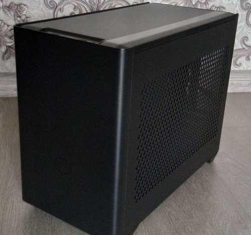 Корпус Cooler Master MasterBox NR200