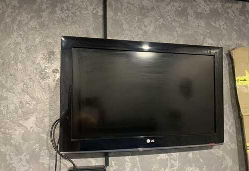 Телевизор LG 82 см