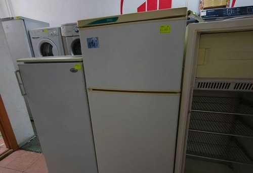 Двухкамерный холодильник Stinol
