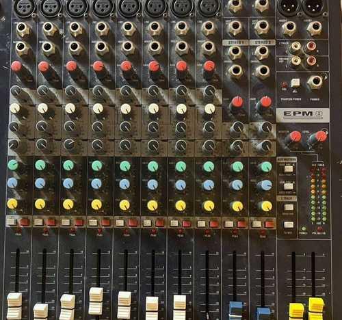 Микшерный пульт Soundcraft emp8