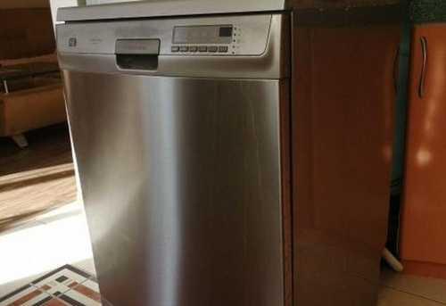 Посудомоечная машина Electrolux ESF66030X