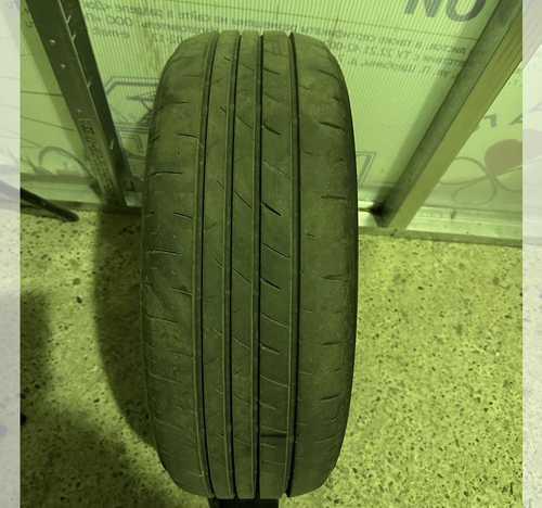 Bridgestone Playz PX-RV II 225/55 R18