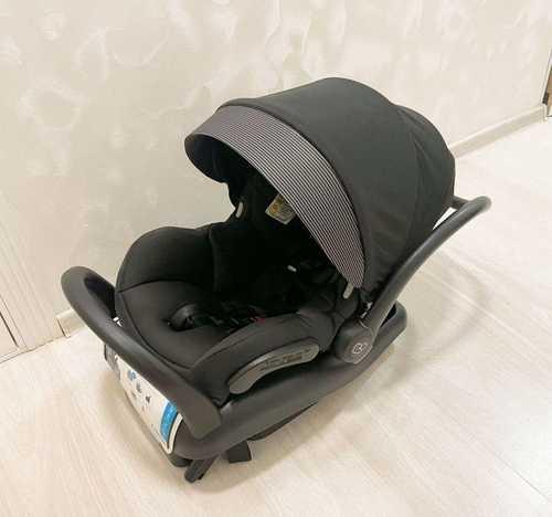 Автолюлька maxi-cosi mico max30 с базой с isofix