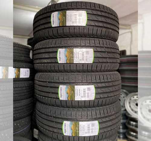 Ikon Tyres Character Aqua SUV 215/65 R16