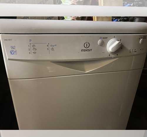 Посудомоечная машина indesit dsg 0517