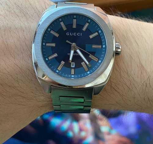 Часы gucci 142.3