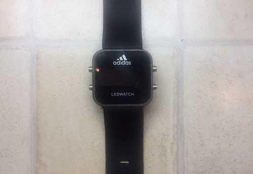 Часы adidas LED Watch ремешок силикон