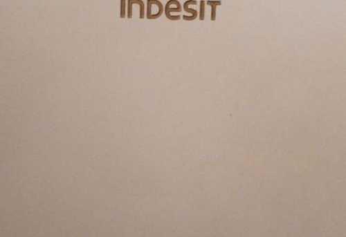 Холодильник Indesit. б/у