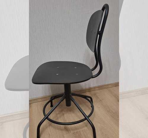 Стул поворотный IKEA