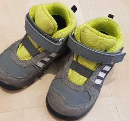 Ботиночки Adidas 22 р-р
