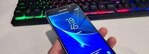 Samsung Galaxy J7 2/16Гб (2016) 2/16Гб. Оригинал