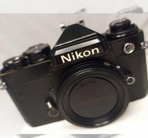 Nikon FE