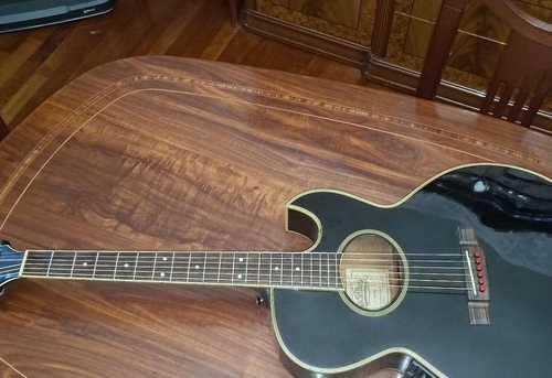 Акустическая гитара Washburn