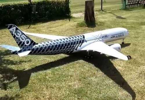 Большая модель самолёта (2) Airbus