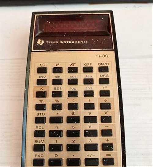 Инженерный калькулятор Texas Instruments