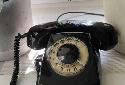 Дисковый телефон 1977 год