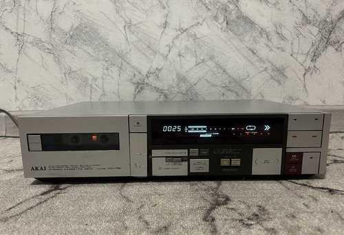 Akai HX-R5