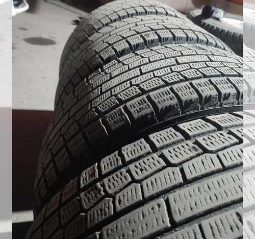 Yokohama Ice Guard IG20 235/55 R17