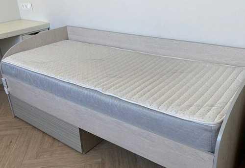 Кровать односпальная с матрасом и ящиком