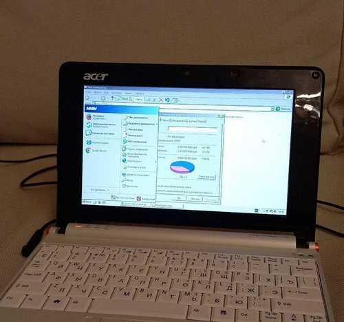 Нетбук Acer aspire one