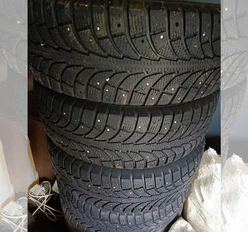 GT Radial Champiro IcePro SUV 225/70 R16