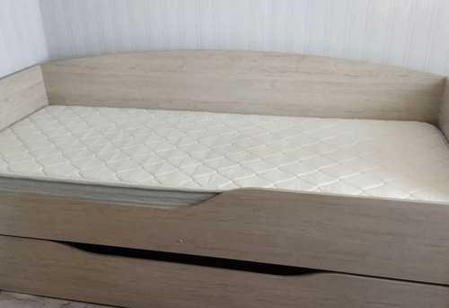 Двухъярусная кровать выдвижная с матрасом бу