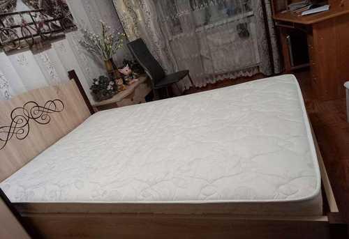 Кровать двухспальная 140*200