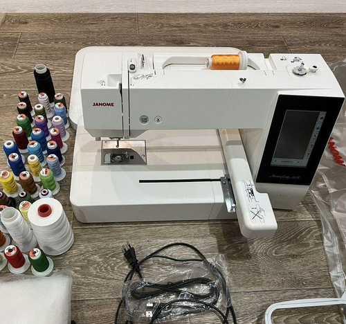 Вышивальная машинка Janome memory craft 500e