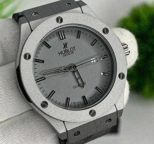 Наручные часы Hublot серые (Арт.36865)