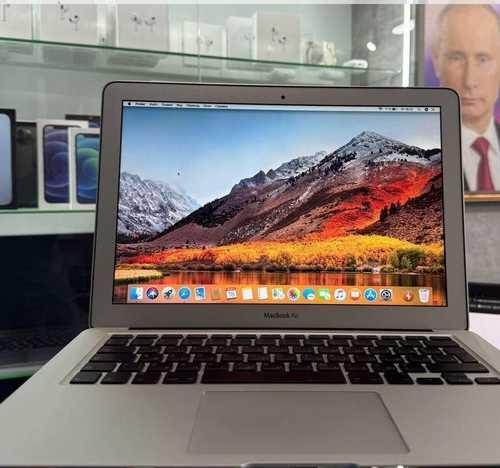 MacBook Air 13-inch 2010 полностью рабочий