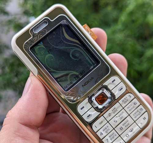 Nokia 7360