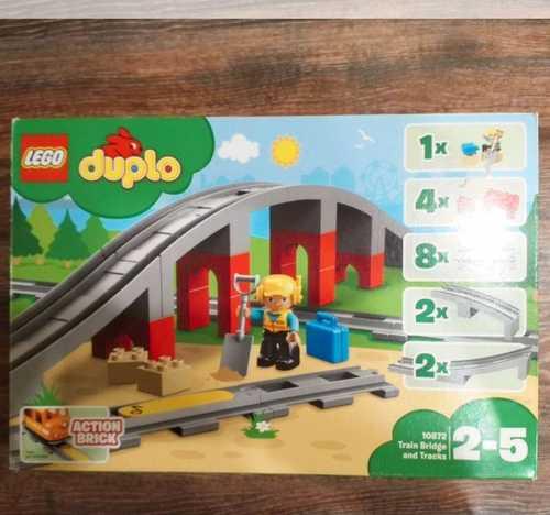 Конструктор duplo Town 10872 Железнодорожный мост