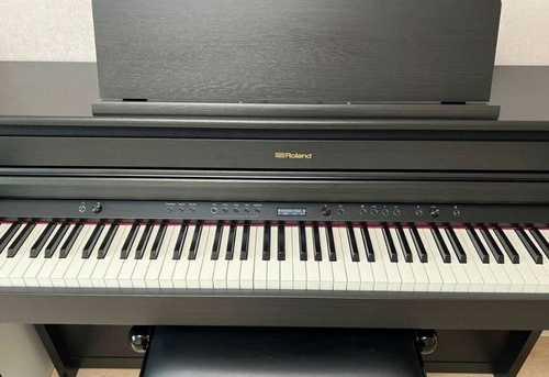 Цифровое пианино Roland HP704-CH