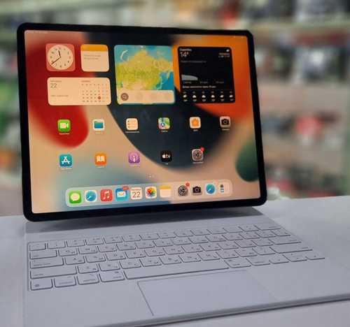 Планшет Apple iPad Pro 12.9