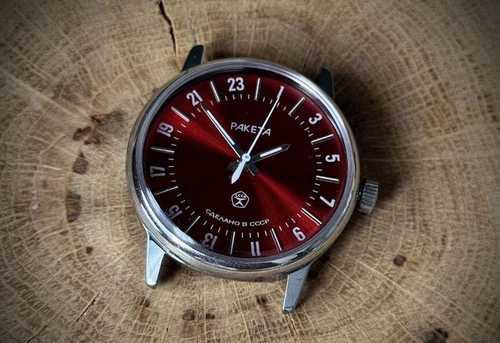 Ракета Красный циферблат - наручные часы СССР