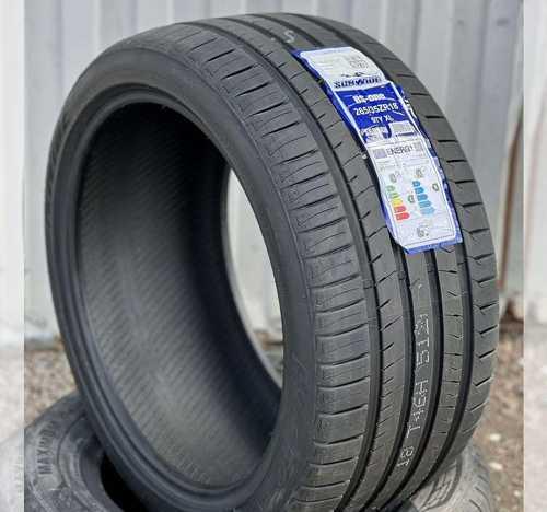 Sunwide RS-One 245/35 R20 147U