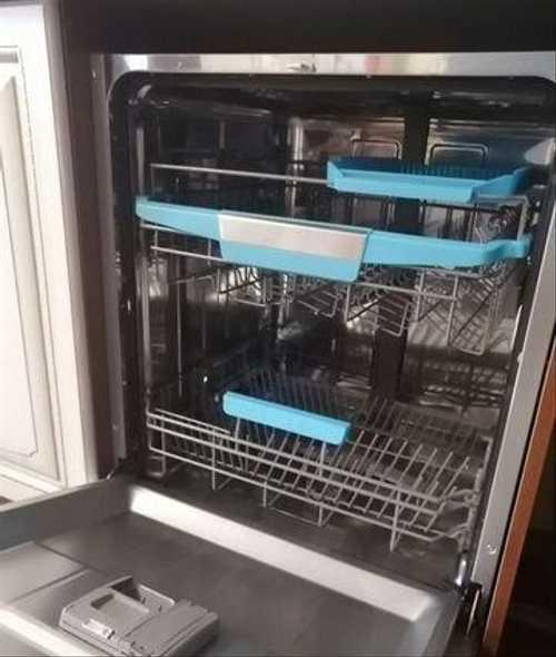 Продам посудомоечную машину