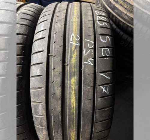 Michelin Pilot Sport 4 225/50 R17