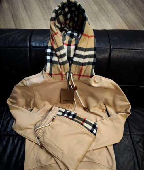 Спортивный костюм Burberry